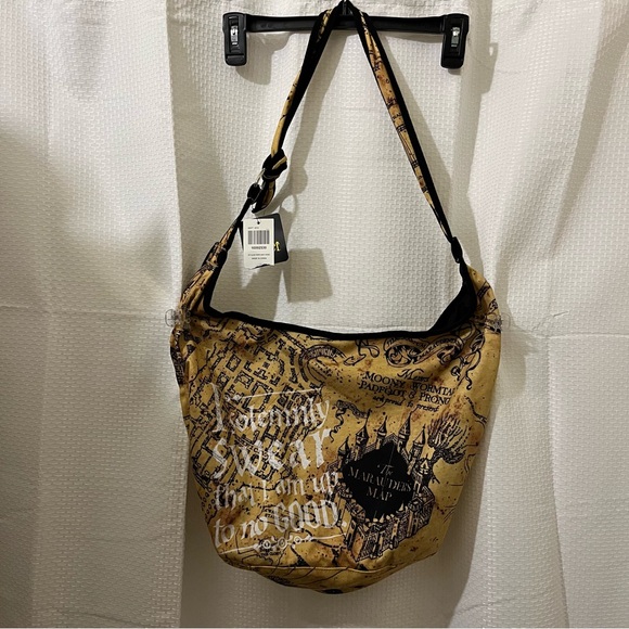 Wizarding World Of Harry Potter | Bags | Nwt Harry Potter Hobo Bag ...
